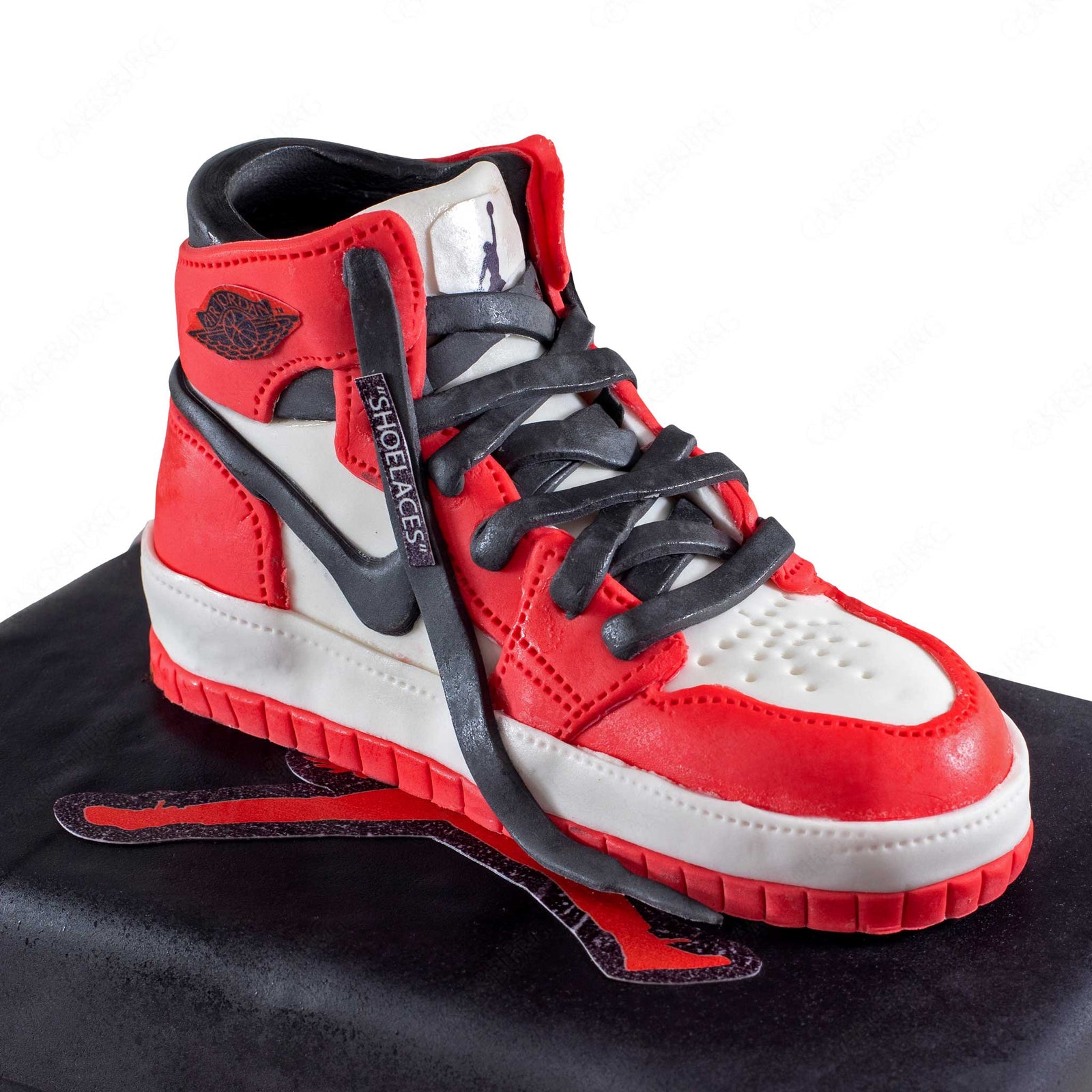 Trainer & Shoebox Cake