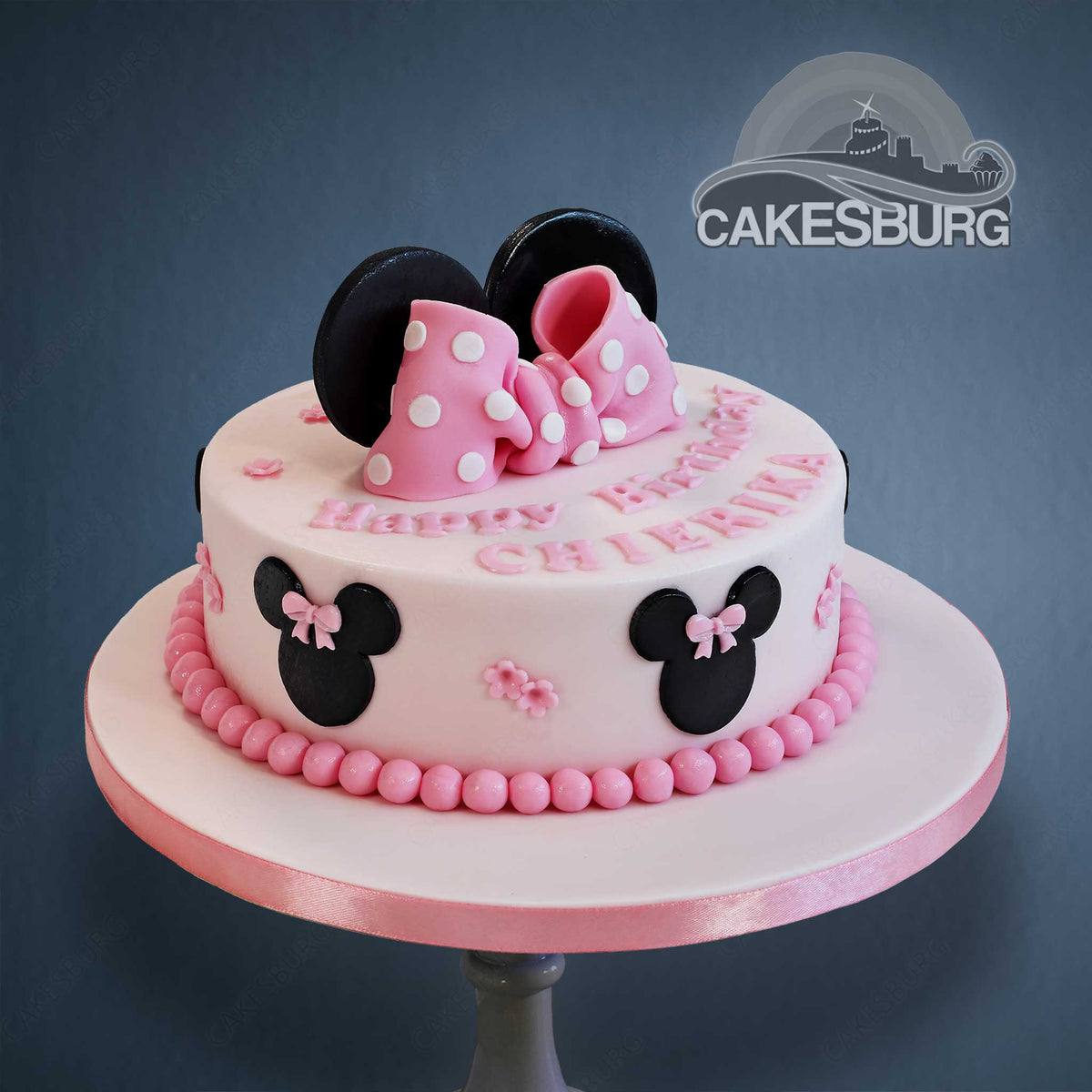 Minnie Mouse Baby Shower Cake Round